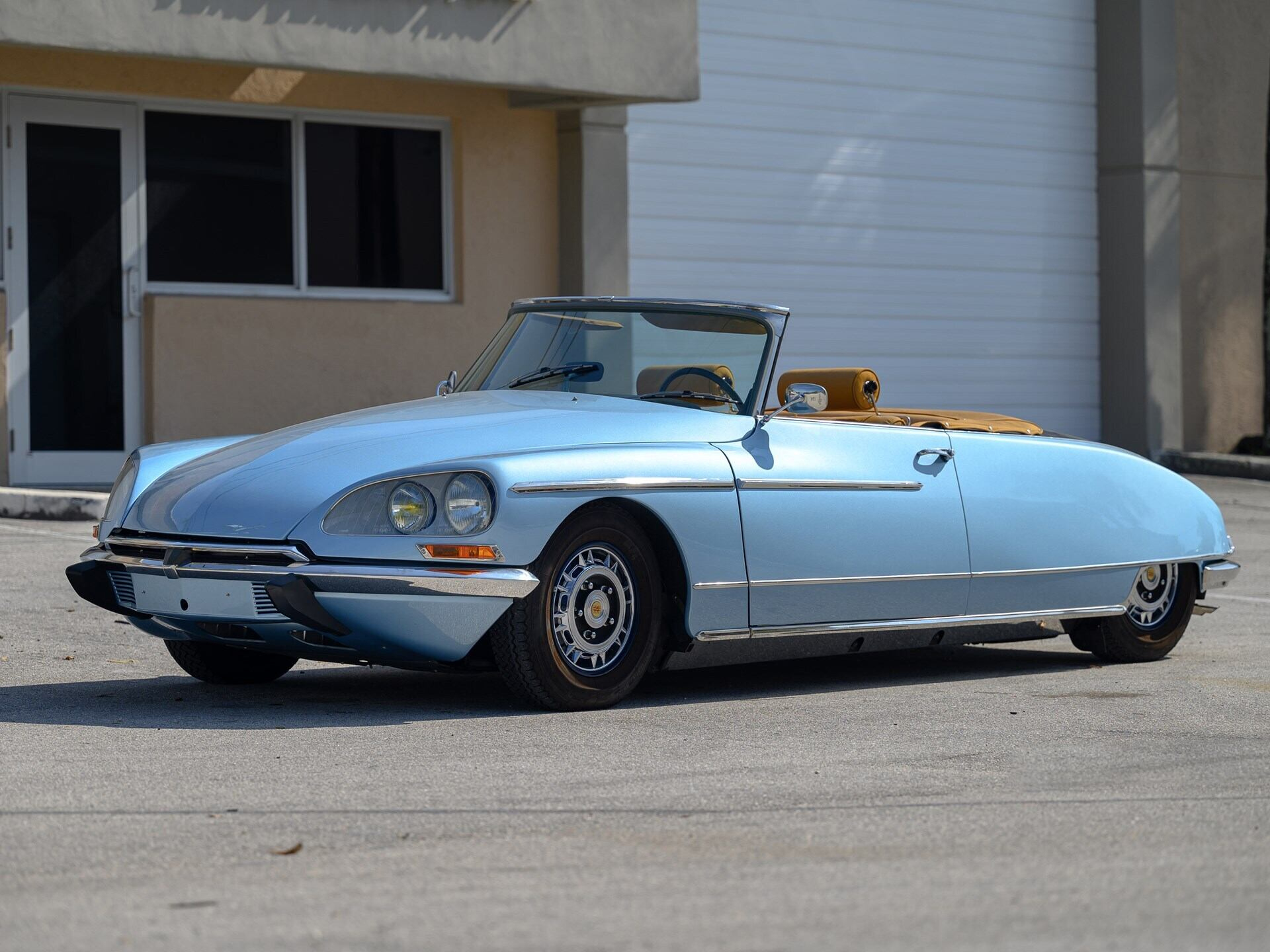 Rare Citroen convertibles go to auction – Classic Yorkshire